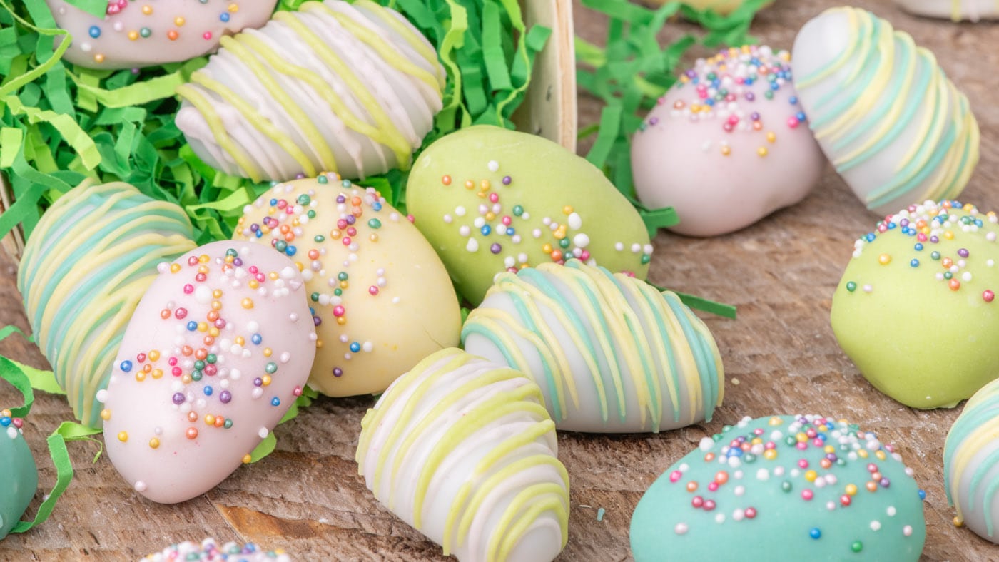 Easter Egg Oreo Truffles - Amanda's Cookin' - Easter