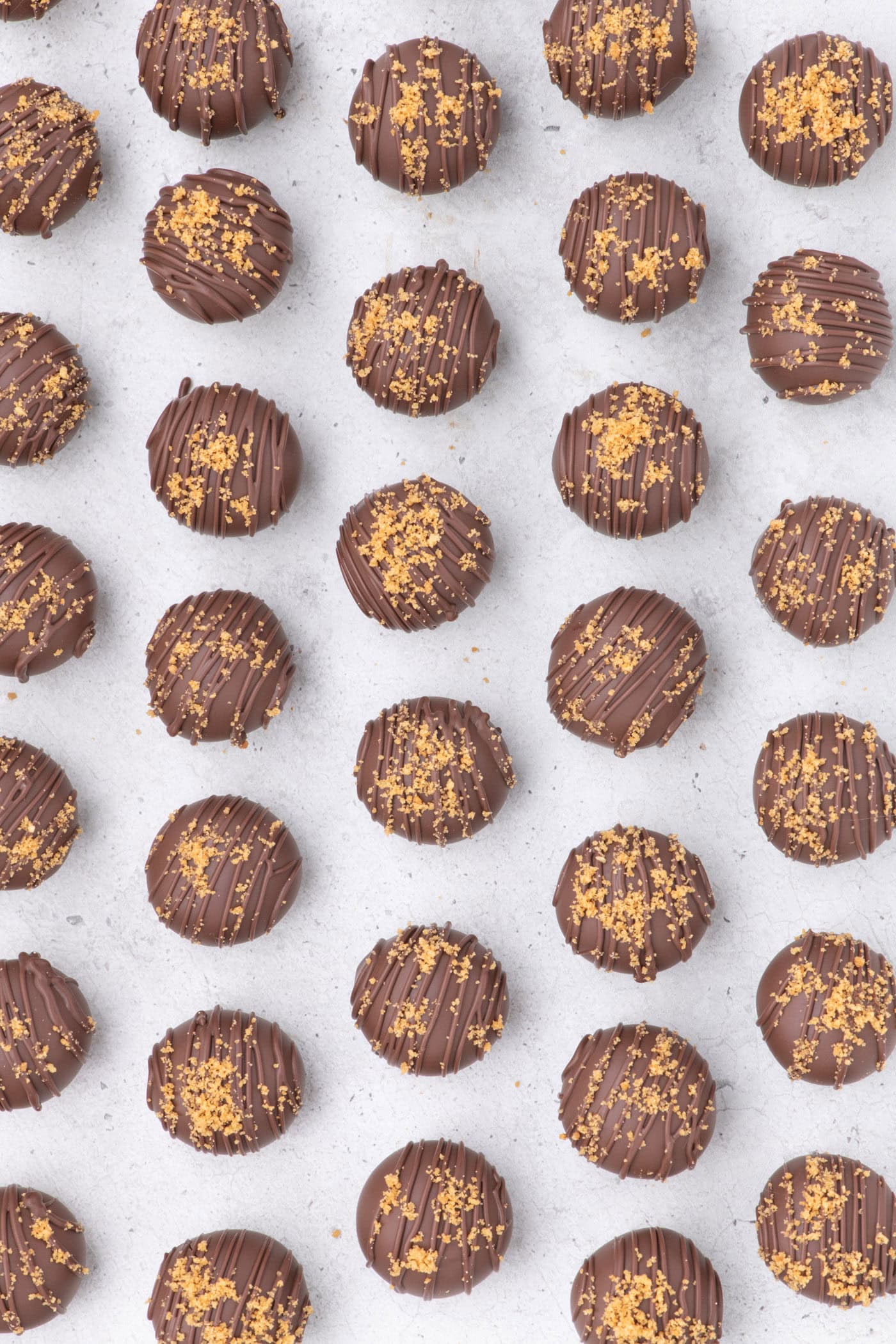 Nutter Butter Balls - Amanda's Cookin' - No Bake Desserts