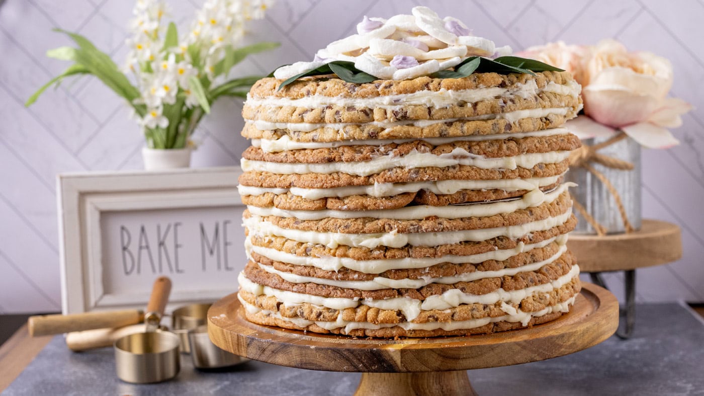 Chocolate Chip Cookie Tower - Amanda's Cookin' - Cake & Cupcakes