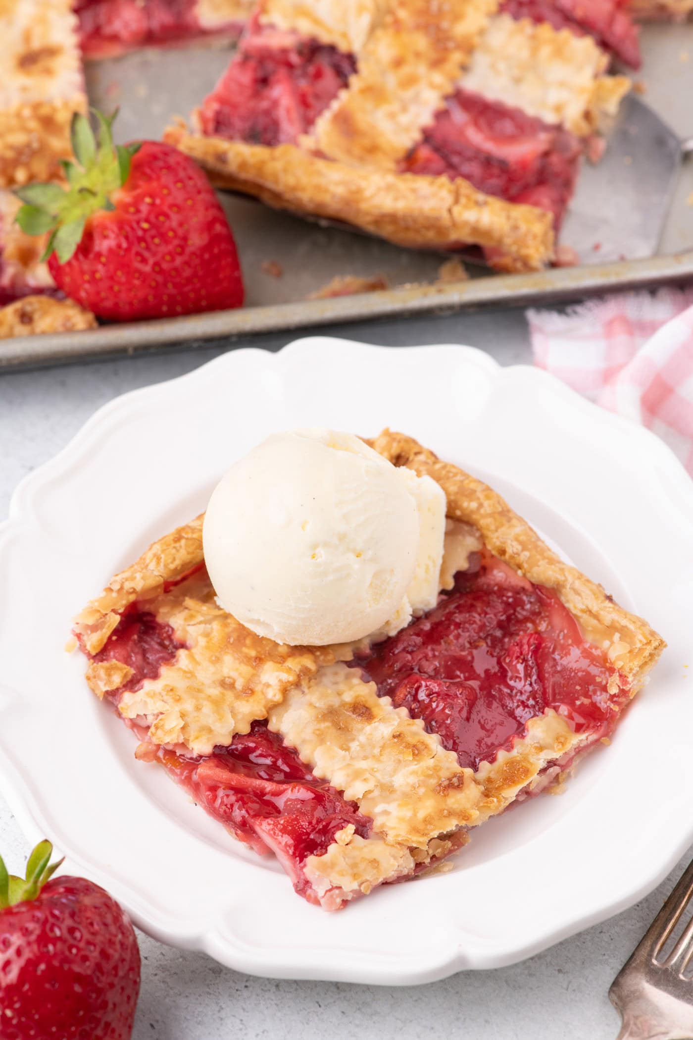Strawberry Slab Pie - Amanda's Cookin' - Pies & Tarts