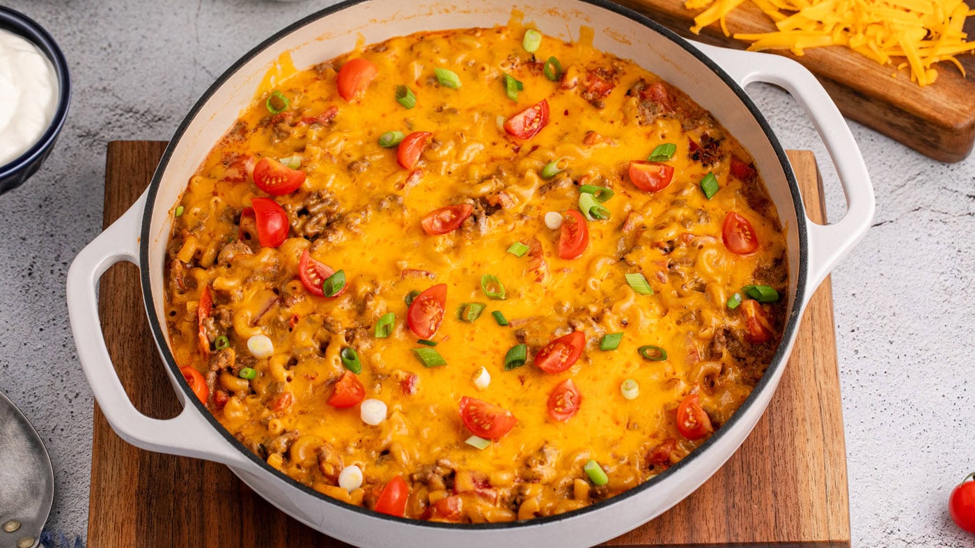 Taco Macaroni and Cheese - Amanda's Cookin' - Stovetop Meals
