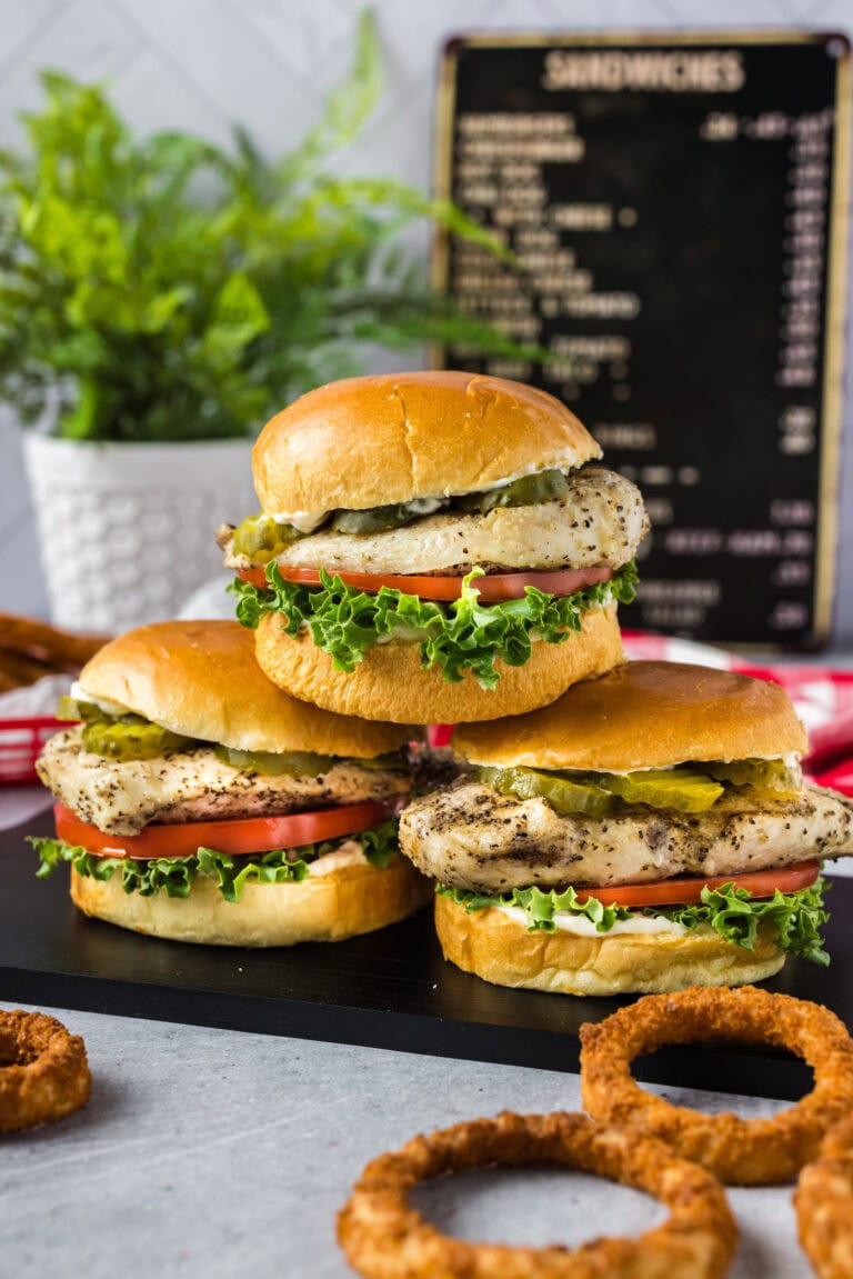 Chicken Sandwich - Amanda's Cookin' - Chicken & Poultry