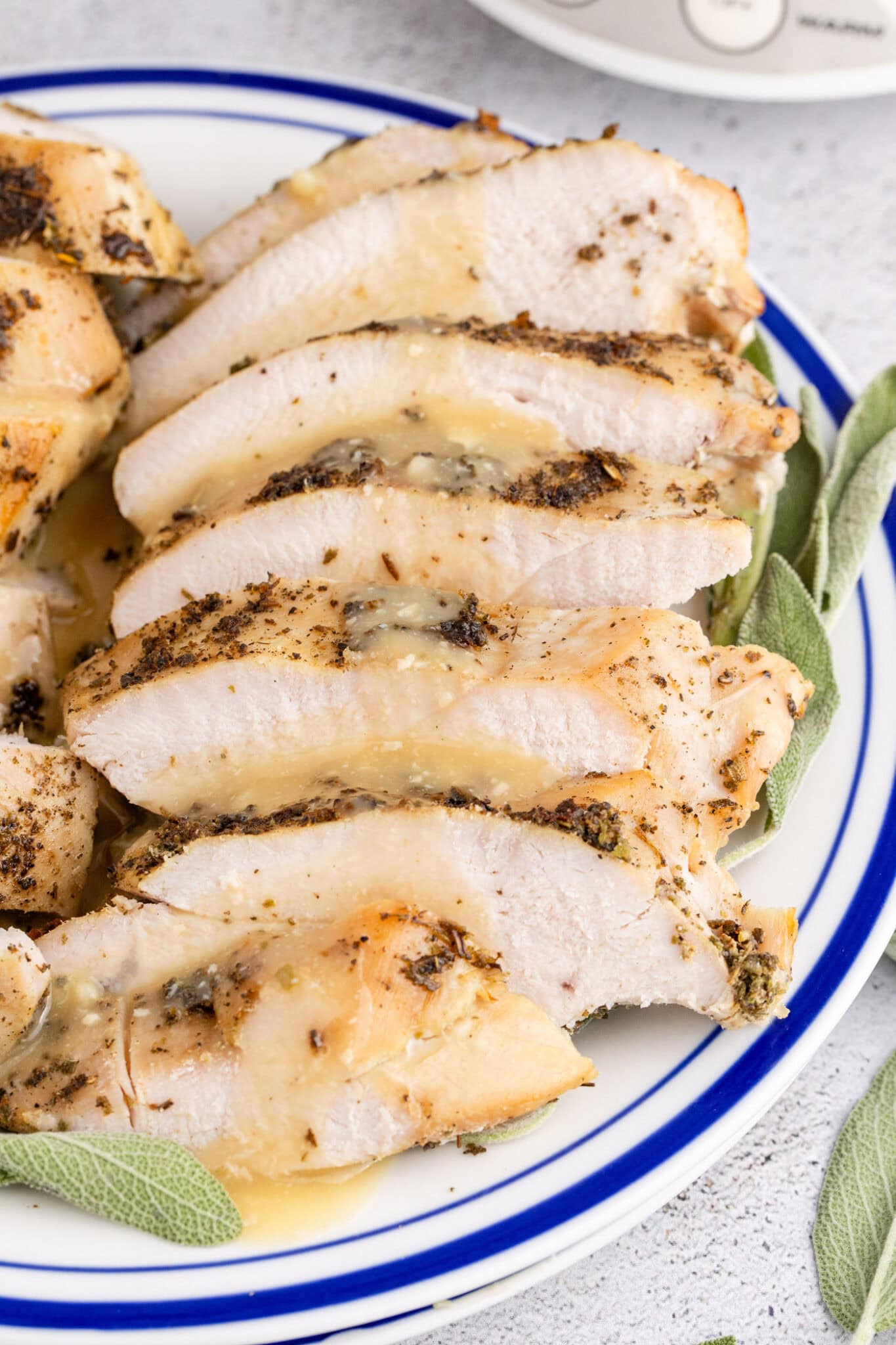 Crockpot Turkey Breast - Amanda's Cookin' - Thanksgiving