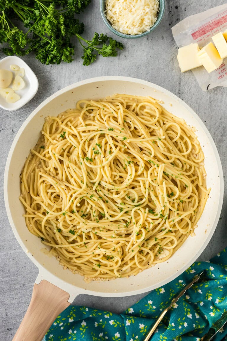 Garlic Butter Pasta - Amanda's Cookin' - Pasta