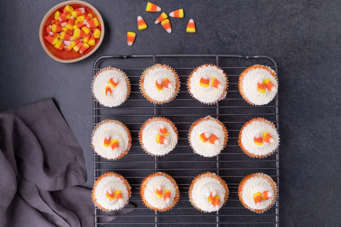 Mini Candy Corn Cheesecakes - Amanda's Cookin' - Halloween