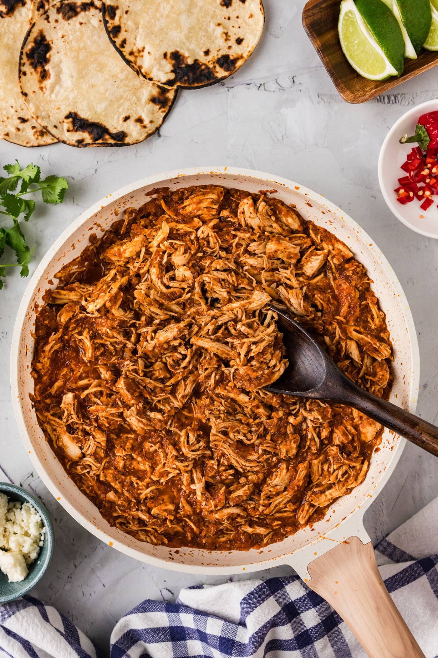 Chicken Tinga - Amanda's Cookin' - Chicken & Poultry