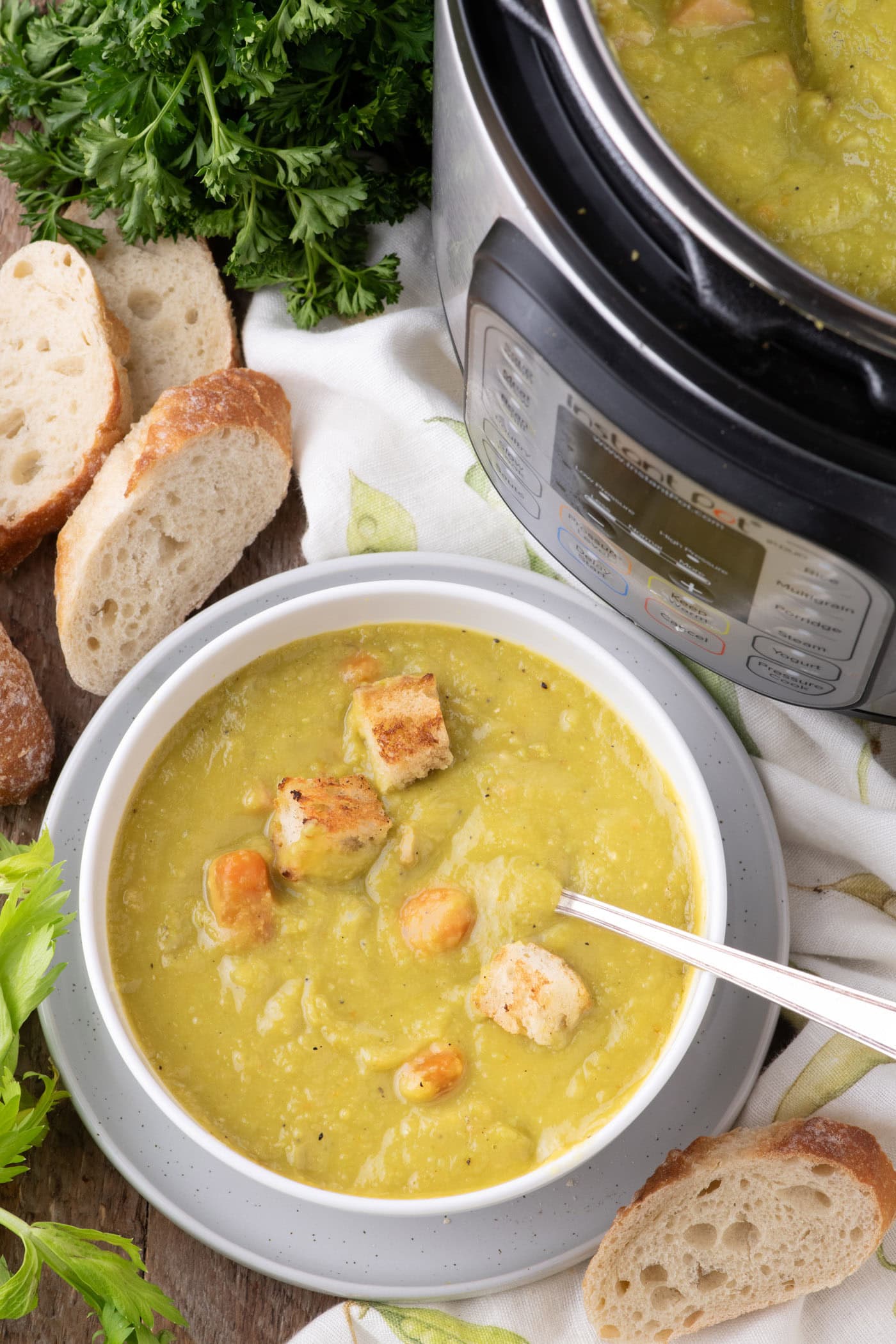 Instant Pot Split Pea Soup - Amanda's Cookin' - Instant Pot