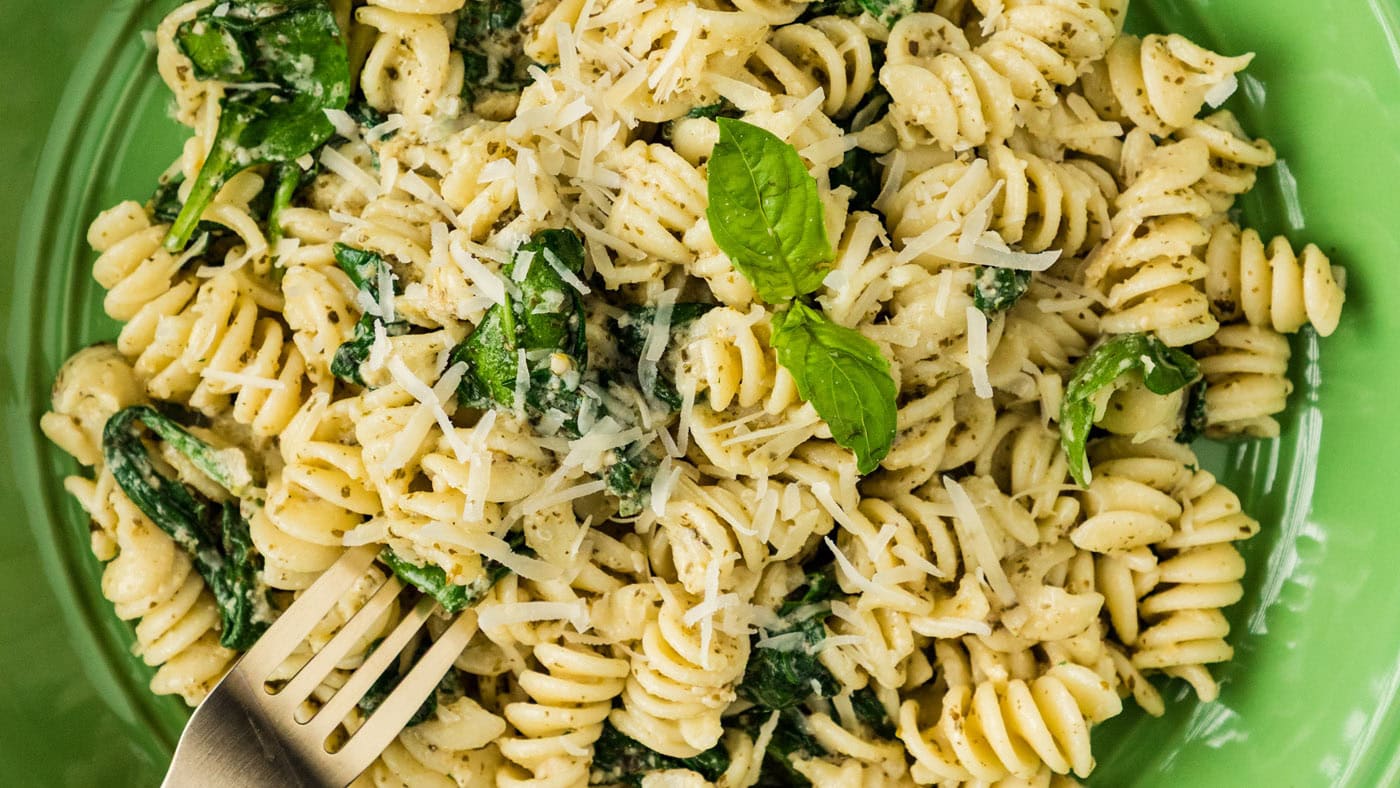 Pesto Pasta - Amanda's Cookin' - Pasta