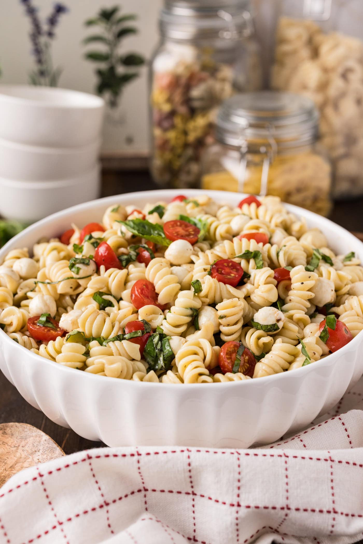 Caprese Pasta Salad - Amanda's Cookin' - Grain Sides