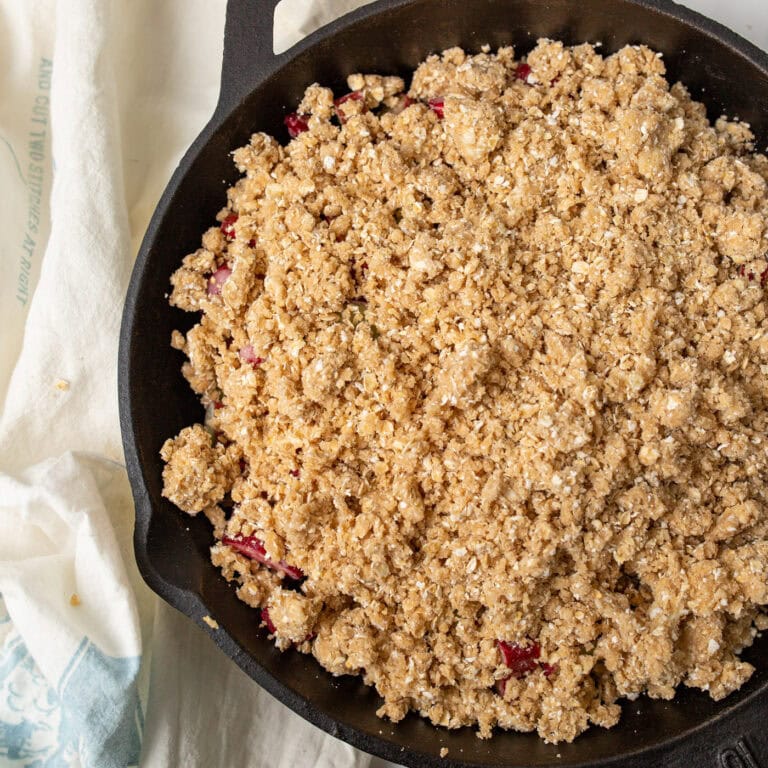 Rhubarb Crisp - Amanda's Cookin' - Cobblers & Crisps