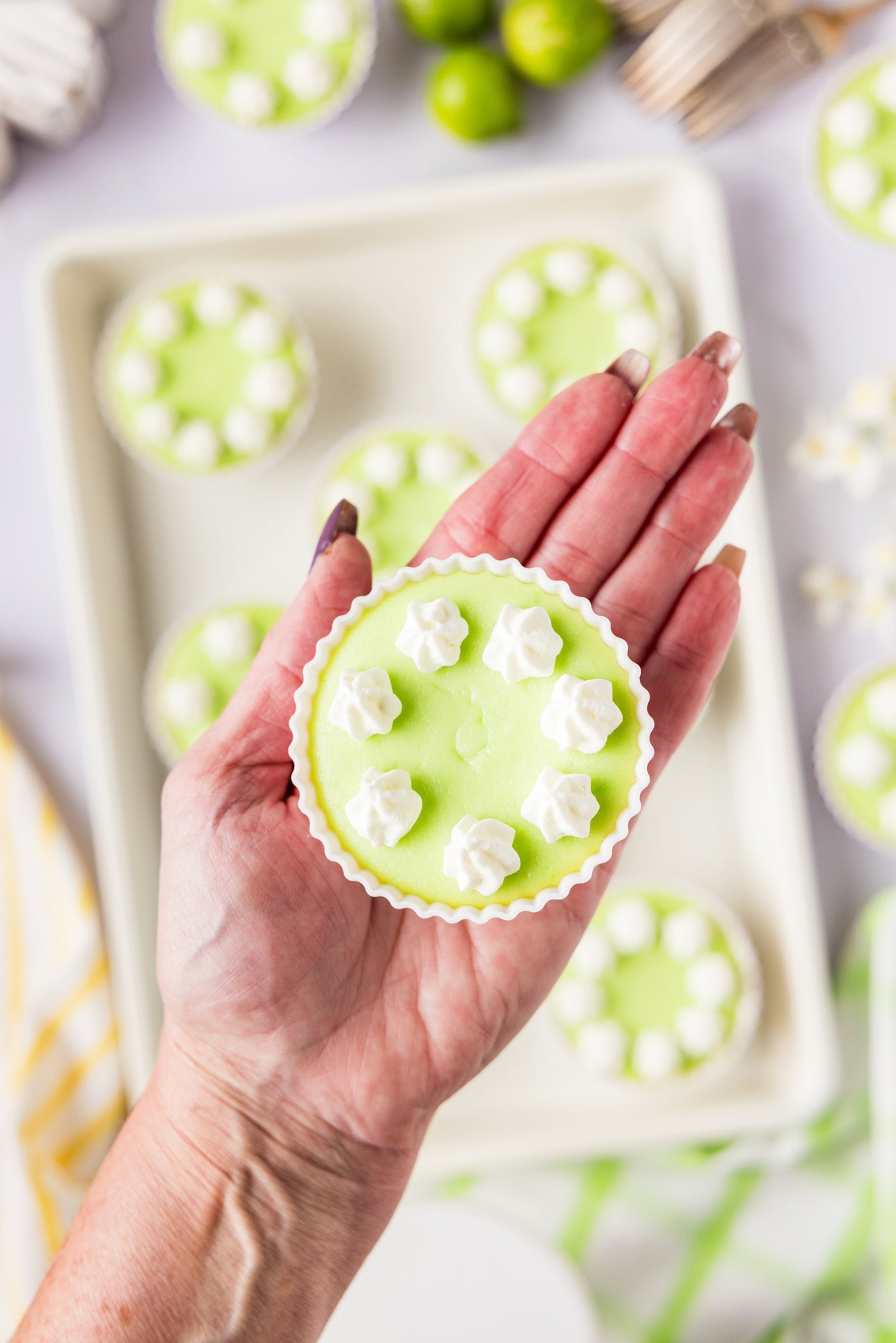 Keto Lime Cheesecake Bites - Amanda's Cookin' - Low Carb