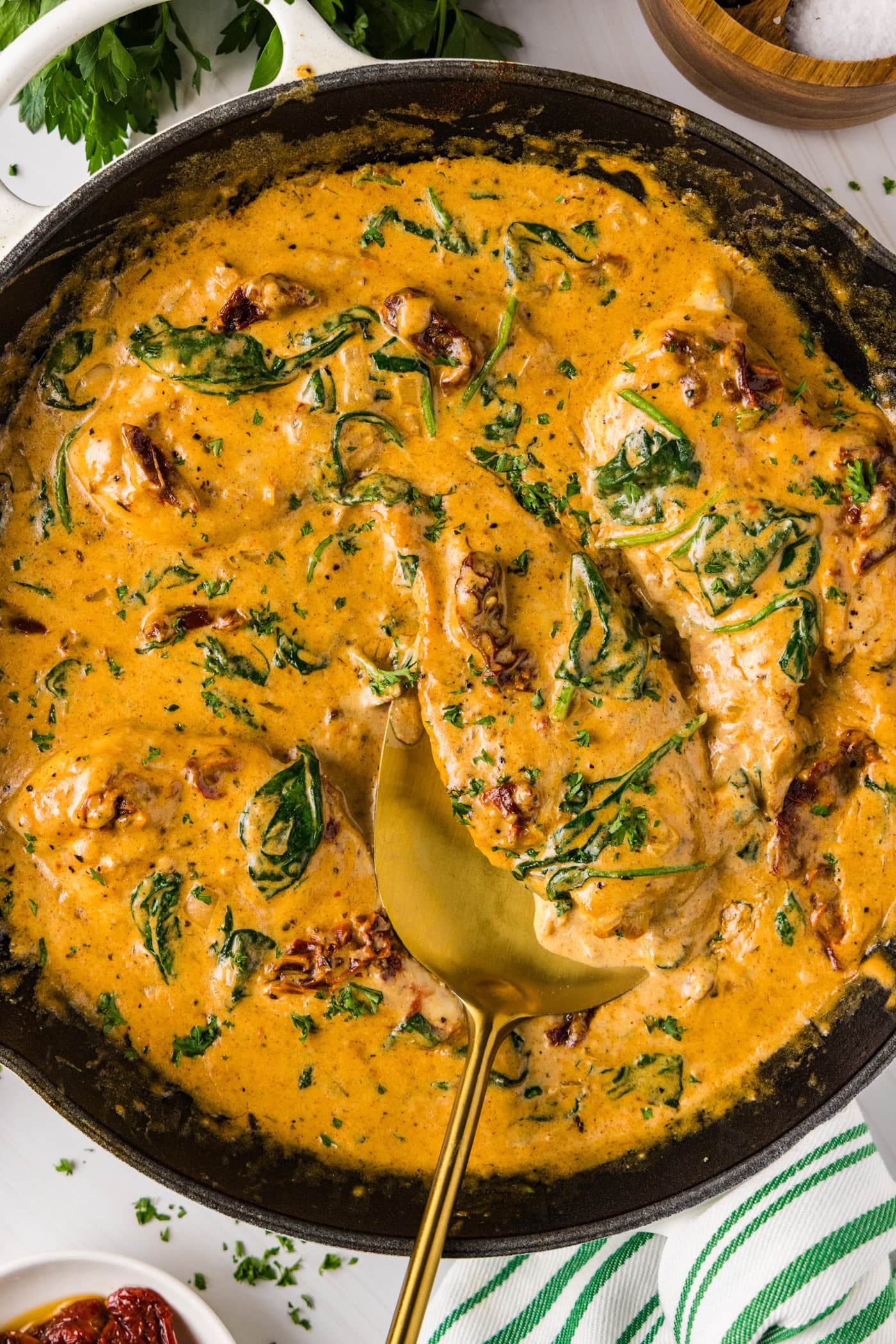 Tuscan Chicken - Amanda's Cookin' - Chicken & Poultry